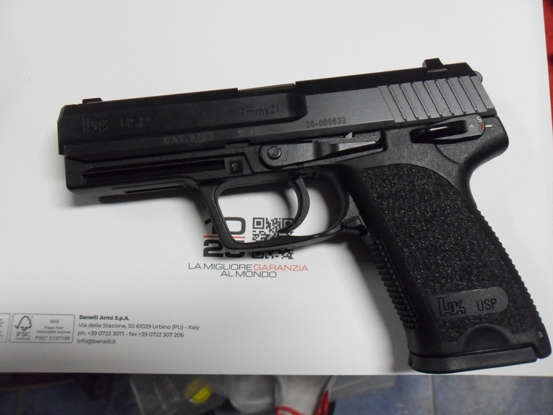 HECKLER & KOCH USP CAL. 9X21 - Armeria Due Punti Sport
